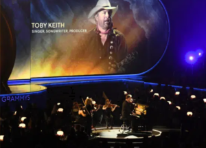 Toby Keith & Kris Kristofferson Honored During Grammys “In Memoriam ...